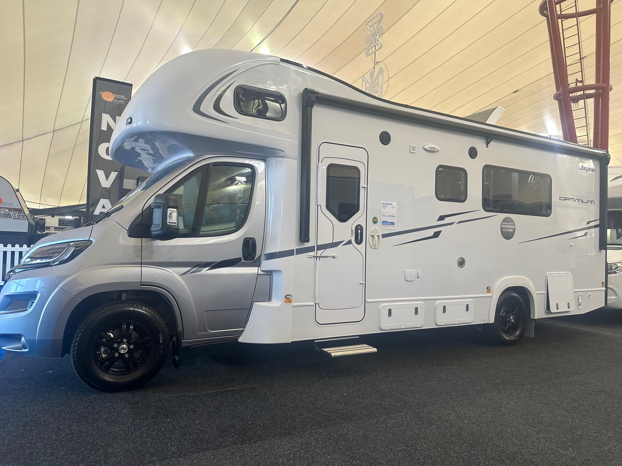 Jayco Conquest Motorhome 25ft | Eastern Caravans
